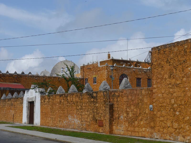 Mexiko Houses Colonial Old Stil Merida Stock Image - Image of building ...