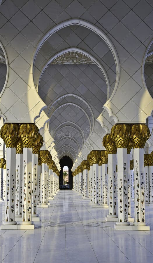 El Jeque Zayed La Mezquita En Abu Dhabi, UAE, Oriente Medio Imagen de ...