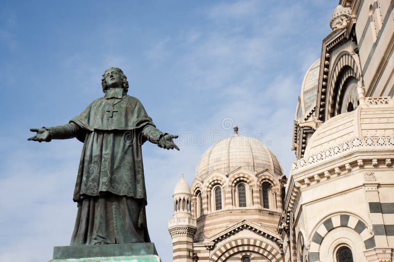 Mgr. Belsunce s statue stock image. Image of horizontal - 18780259