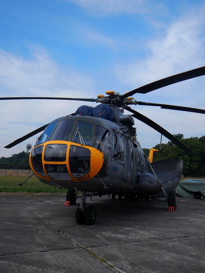Russian Mil Mi 17 Cargo Helicopter Stock Photos - Free & Royalty-Free ...
