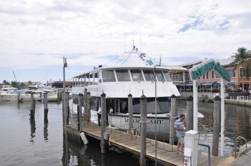 Miami,august 9th:Bayside Waterfront from Miami in Florida USA Editorial ...