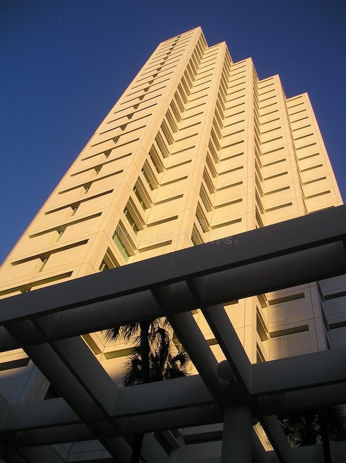 Miami Beach Apartment Building Editorial Image - Image of beach ...