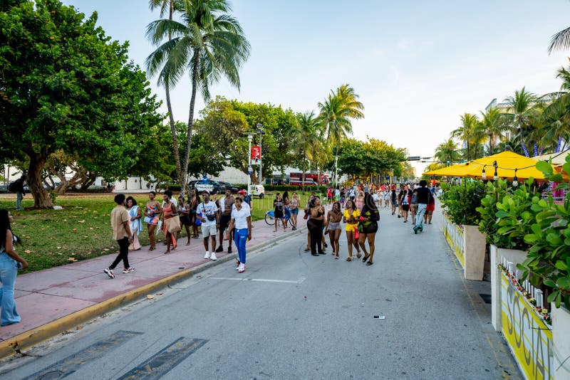 Miami Beach Scene Spring Break 2021 Editorial Image - Image of deco ...