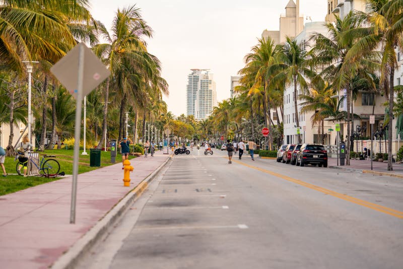 Miami Beach Void of Spring Break Crowds Coronavirus Covid 19 Pandemic ...