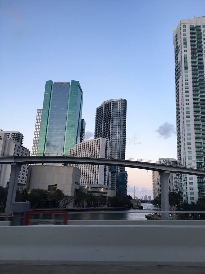 Miami stock photo. Image of cielo, skyfall, city, rascacielos - 128166520
