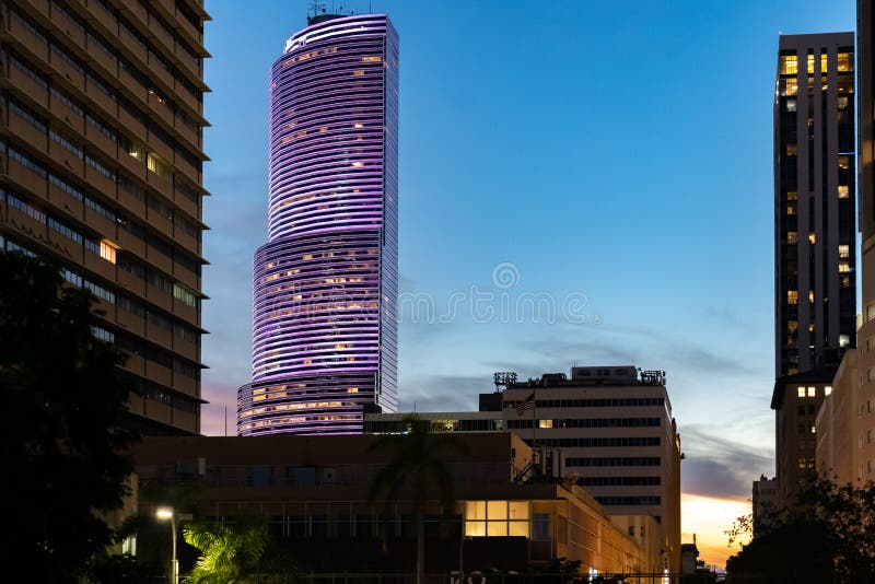 Miami downtown at sunset editorial photo. Image of city - 234730411