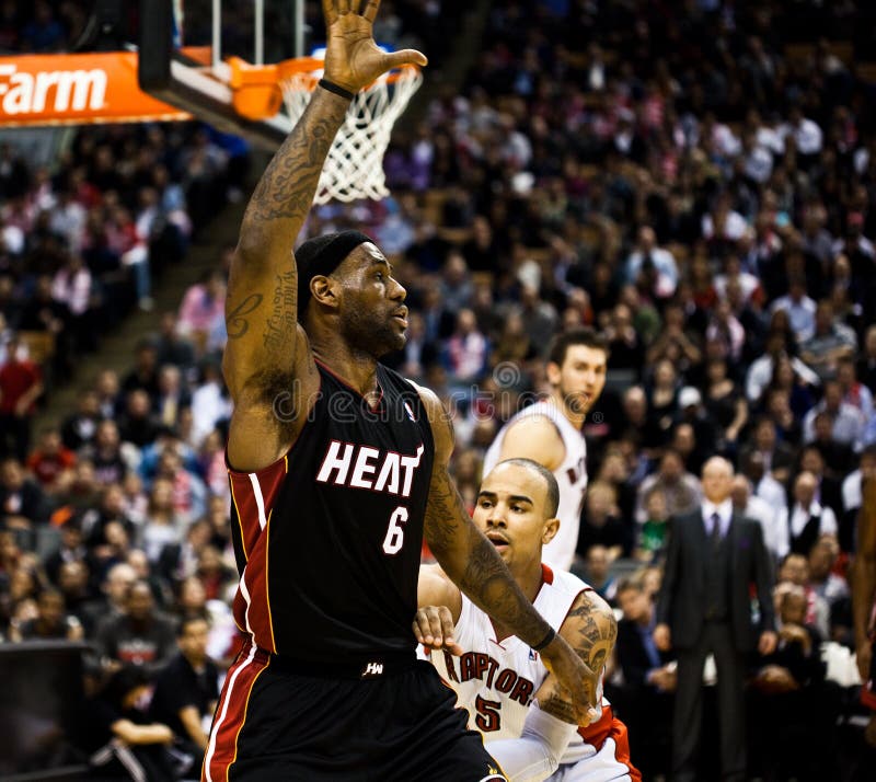 Miami Heat Vs. Toronto Raptors Editorial Image - Image of playing ...