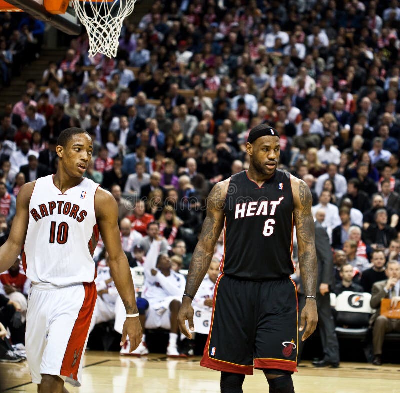 Miami Heat Vs. Toronto Raptors Editorial Image - Image of court, bosh ...