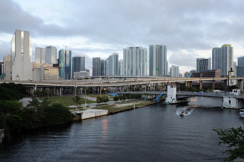 Miami River, Florida stock image. Image of cityscape - 12427513