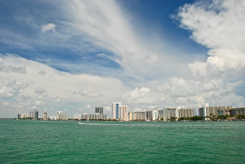 Miami Skyline Free Stock Photos & Pictures, Miami Skyline Royalty-Free ...
