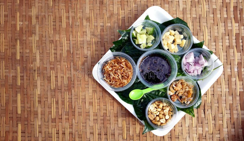Miang is Thaifood stock image. Image of miang, food, leafwrapped - 47278271