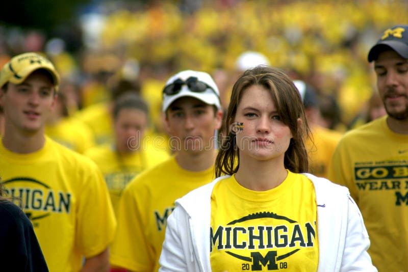 Michigan Football Fans editorial photo. Image of players - 6779961