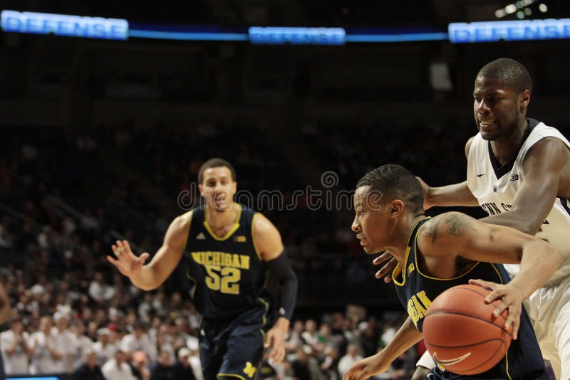 Michigan guard Trey Burke editorial photography. Image of ball - 29530917