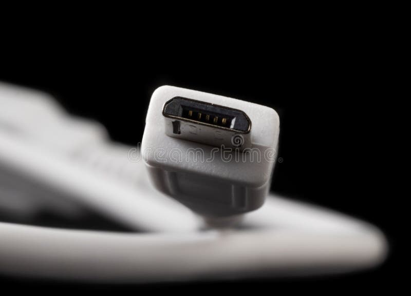 Micro - Usb - Stekker Van Type B of Usbb En Witte Kabelsluiting Stock ...
