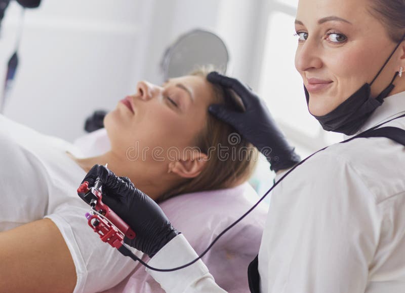 Microblading Eyebrows Work Flow in a Beauty Salon. Stock Image - Image ...