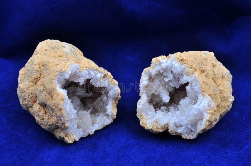 Microcrystalline Aggregate of Quartz Stock Image - Image of small ...