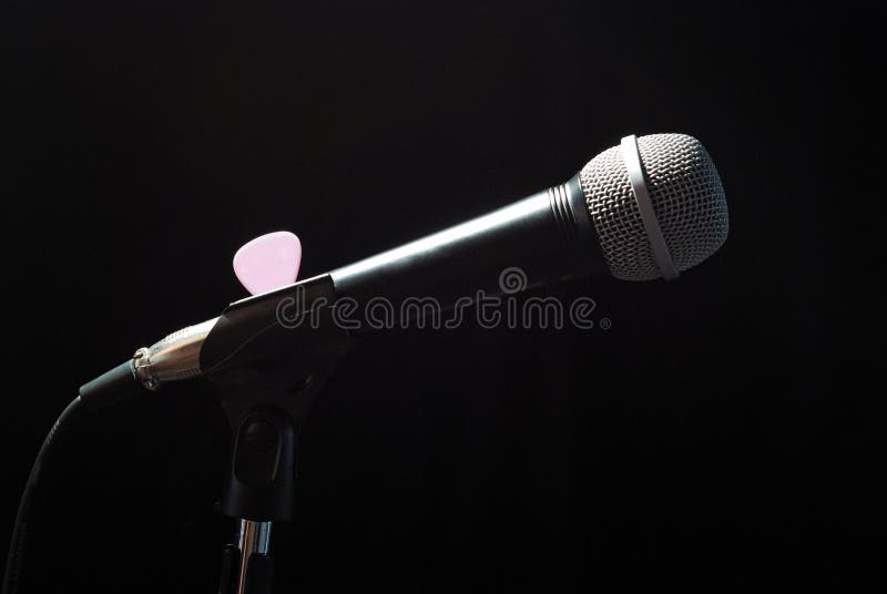 Microfoon op de staaf stock afbeelding. Image of controle - 2601283