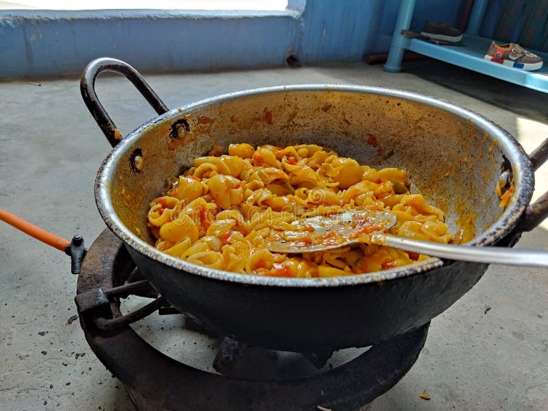 Microni Dish Stock Photos - Free & Royalty-Free Stock Photos from ...