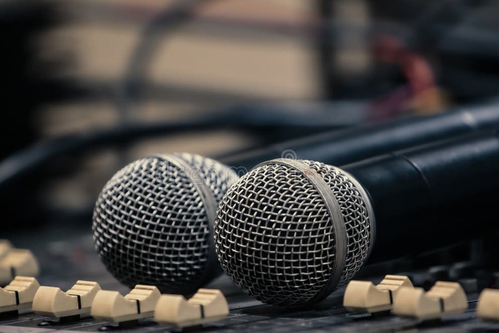 The Microphone in the Control Room Audio Systems Stock Illustration ...