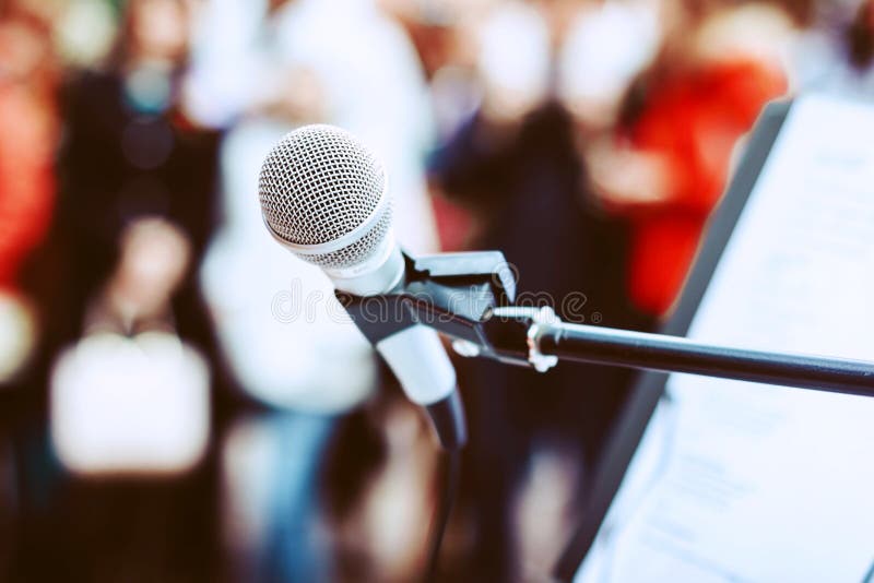 Microphone Crowd Stock Photos - Download 5,254 Royalty Free Photos