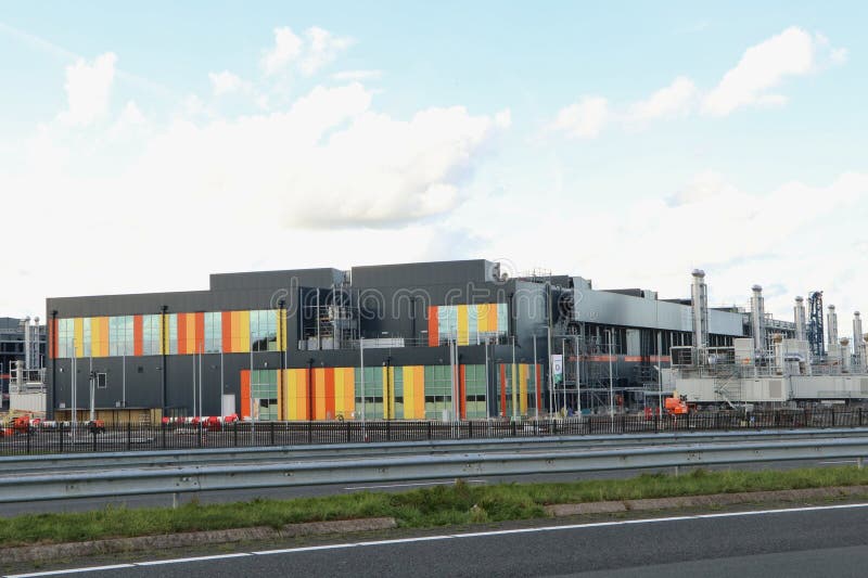 Microsoft Cloud Center Stock Photos - Free & Royalty-Free Stock Photos ...