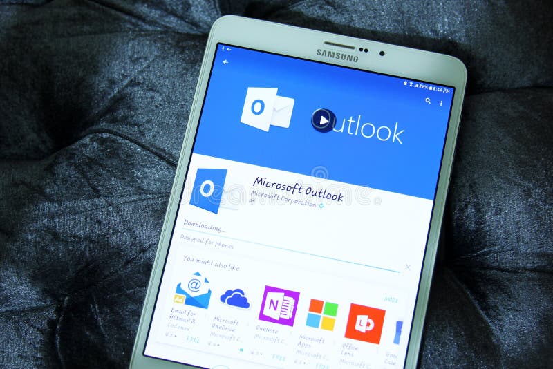 Microsoft outlook app editorial stock image. Image of contact - 92775934