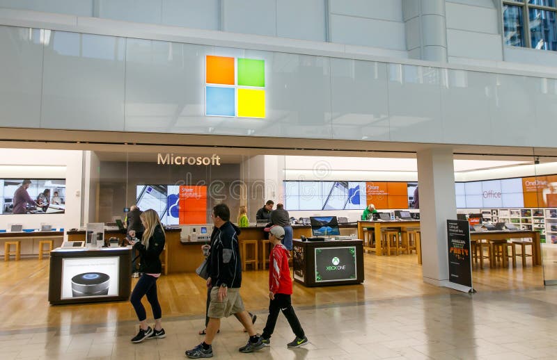 Microsoft Sklep W Prudential Centrum Zdjęcie Editorial - Obraz złożonej ...