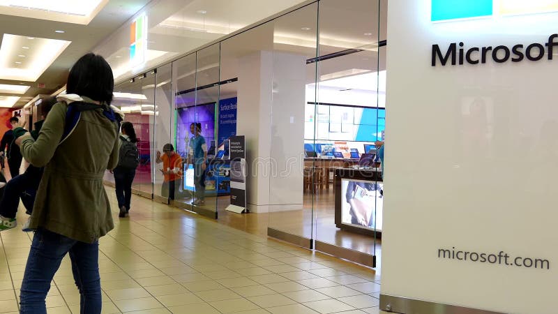 Microsoft Store Closing Down at Night Stock Video - Video of mall ...