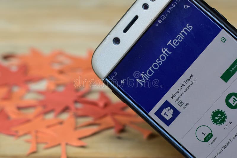Microsoft Teams App with Magnifying on Smartphone Screen. Editorial ...