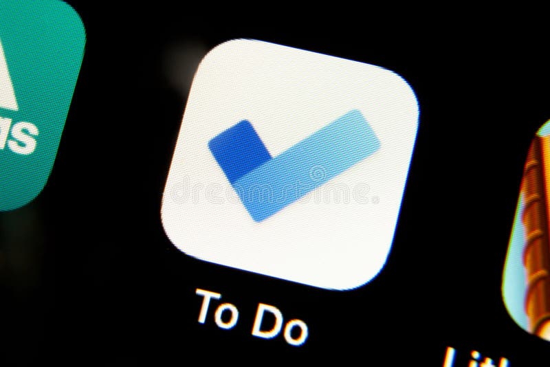 Microsoft To Do Mobile App on the Screen Smartphone with Notebook ...