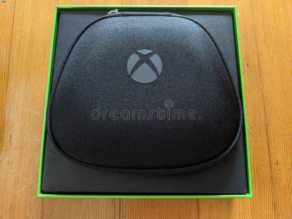 Microsoft Xbox Elite Controller in Box Editorial Image - Image of ...