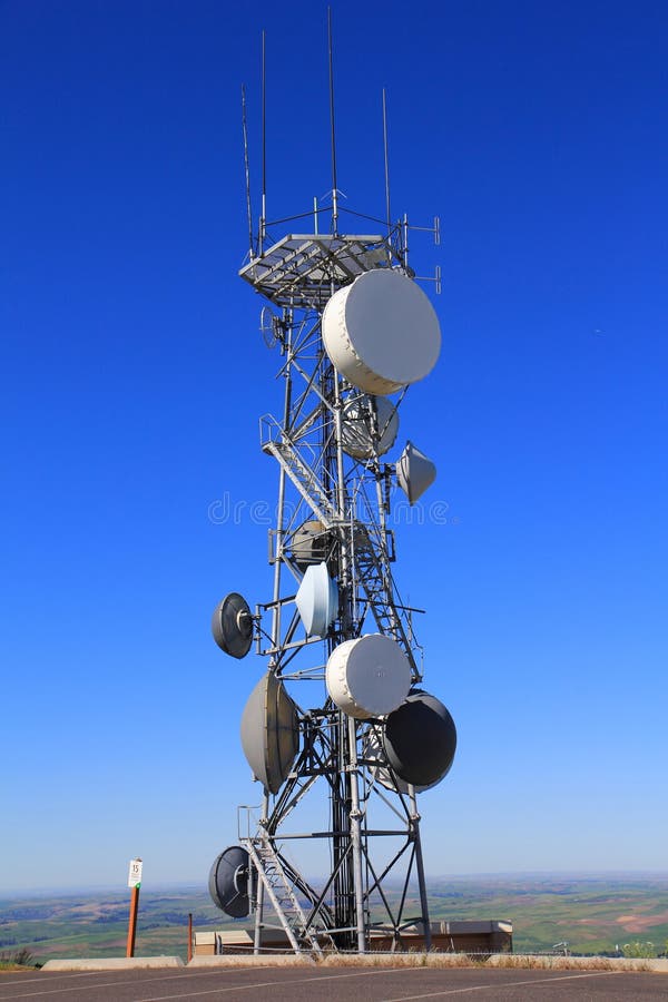 2,070 Parabola Stock Photos - Free & Royalty-Free Stock Photos from ...