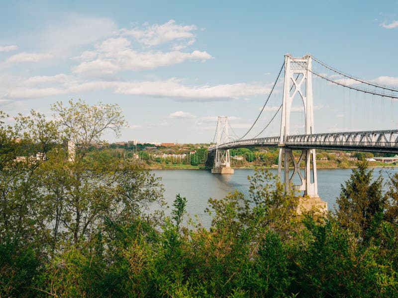 The Mid-Hudson Bridge and Hudson River, in Poughkeepsie, the Hudson ...