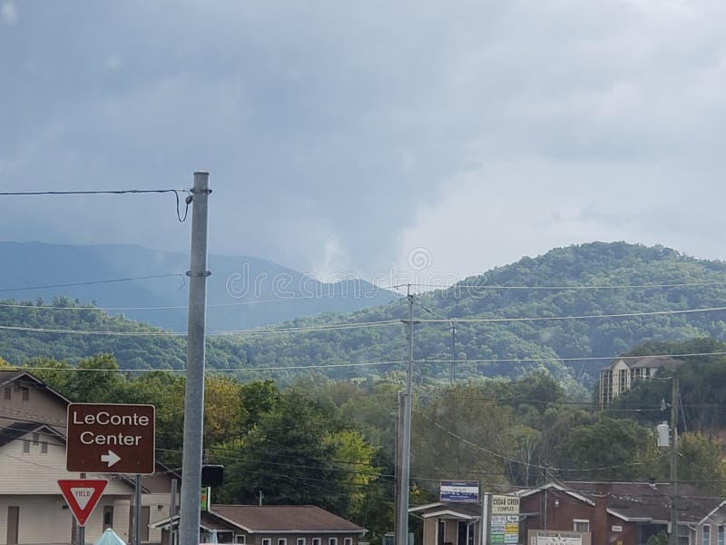 Mid September in the Smokie Mountains Editorial Photography - Image of ...