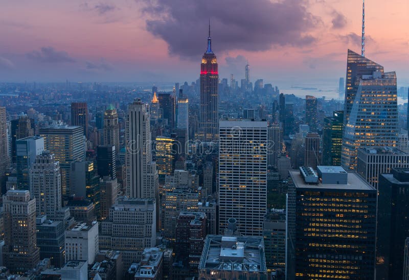 Mid Town Manhattan stock image. Image of avenue, midtown - 33546995