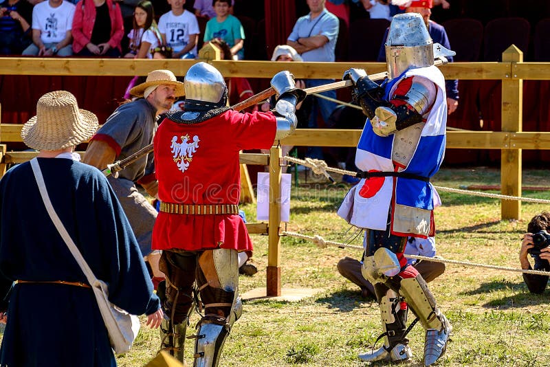 Middeleeuws Gevecht redactionele stock foto. Image of openlucht - 40322668