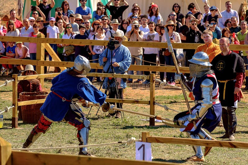 Middeleeuws Gevecht redactionele afbeelding. Image of strijdlustig ...