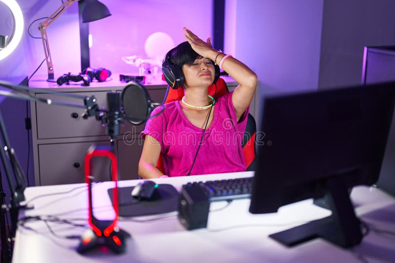 Middle Age Chinese Woman Streamer Stressed Using Computer at Gaming ...