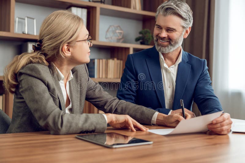 Middle-aged Psychotherapist Working Together Preparing for Therapy ...