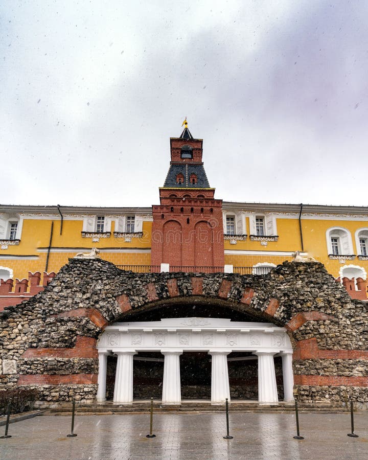 The Middle Arsenal Tower of the Kremlin and the Grotto of the Ruins ...
