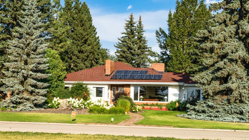 Middle class house editorial photo. Image of estate - 233118446