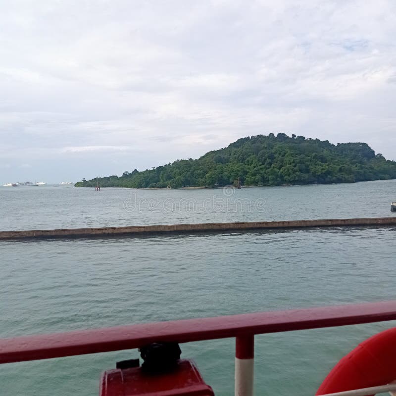 In the Middle of a Vast Ocean with Calm Sea Water Stock Photo - Image ...