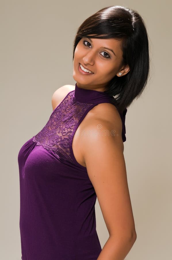 Mideast woman stock image. Image of pretty, indian, woman - 10847977