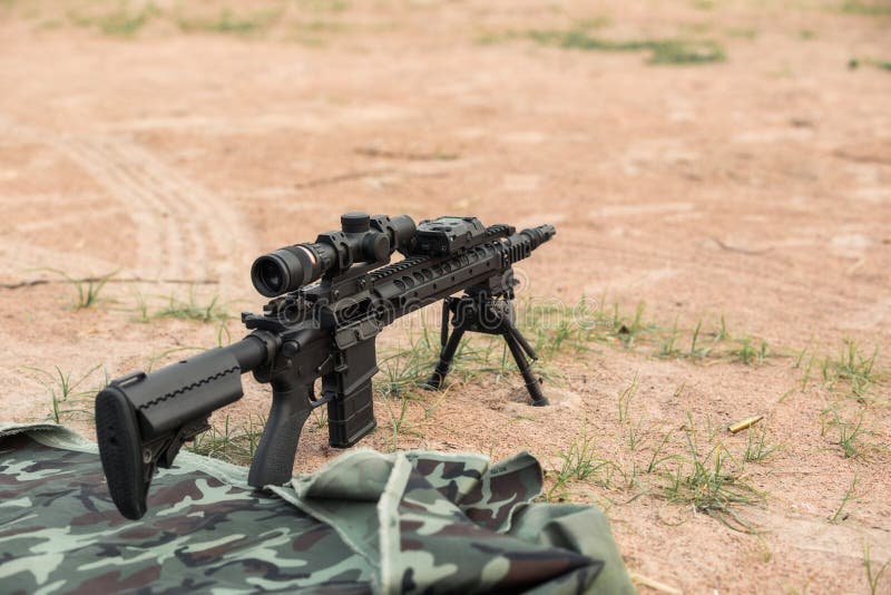 Midlenght rifle ar15 stock photo. Image of handgun, military - 147839108