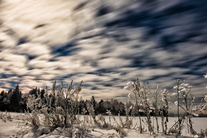 At Midnight during a Full Moon Stock Image - Image of snow, lake: 65605749