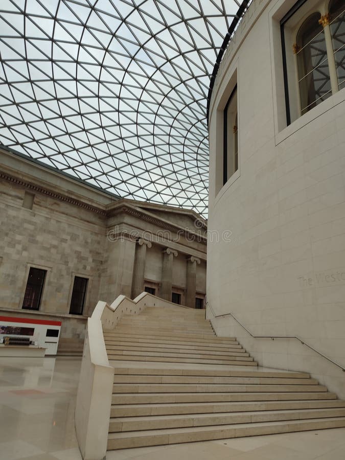 Midsection of the British Museum Editorial Stock Photo - Image of ...