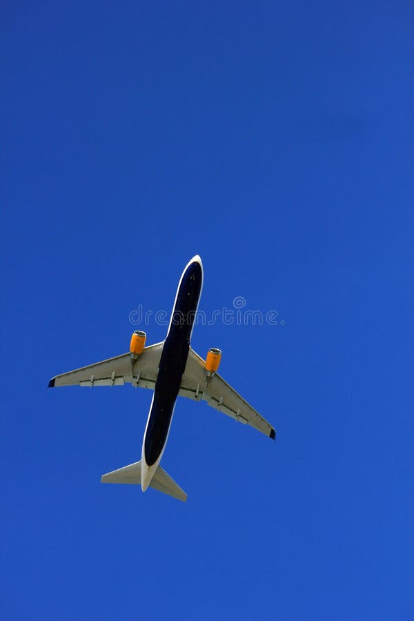 Bottom of airplane stock photo. Image of overhead, flies - 5814474