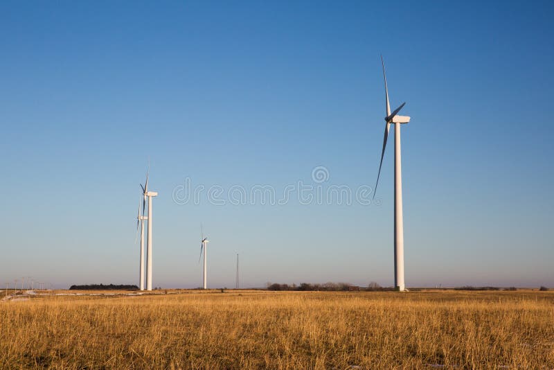 Midwest Wind Farm Just Prior To Sunset Stock Image - Image of field ...