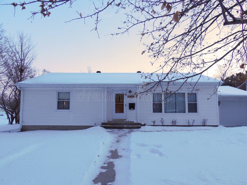 Midwestern Home in the Winter Stock Image - Image of house, white: 37584565