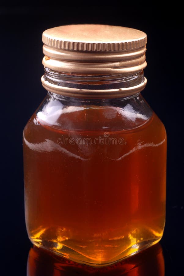 15,577 Botella De Miel Fotos de stock - Fotos libres de regalías de ...
